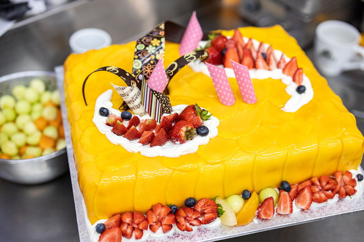 Birthday Cakes – Michèle Cake Shop